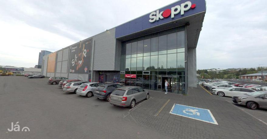 Skopp Ísland ehf Trampólíngarður - Já.is